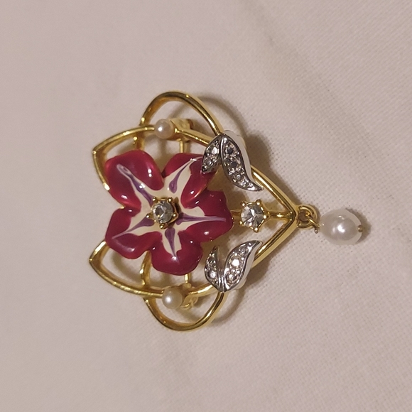 Joan Rivers | Jewelry | Joan Rivers Victorian Posey Flower Pin | Poshmark